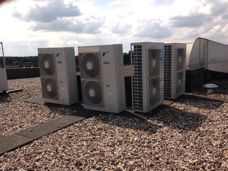 Installatie mini VRV systemen van Daikin - Streef Airconditioning